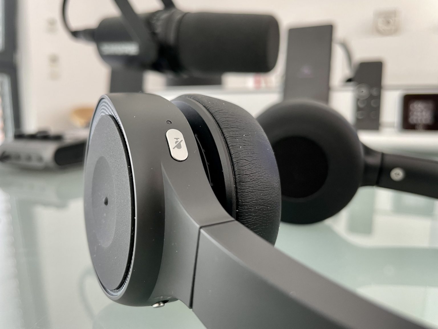 Cisco 730 :: Ein Konferenz-Headset ohne Mikrofonbügel – vowe dot net