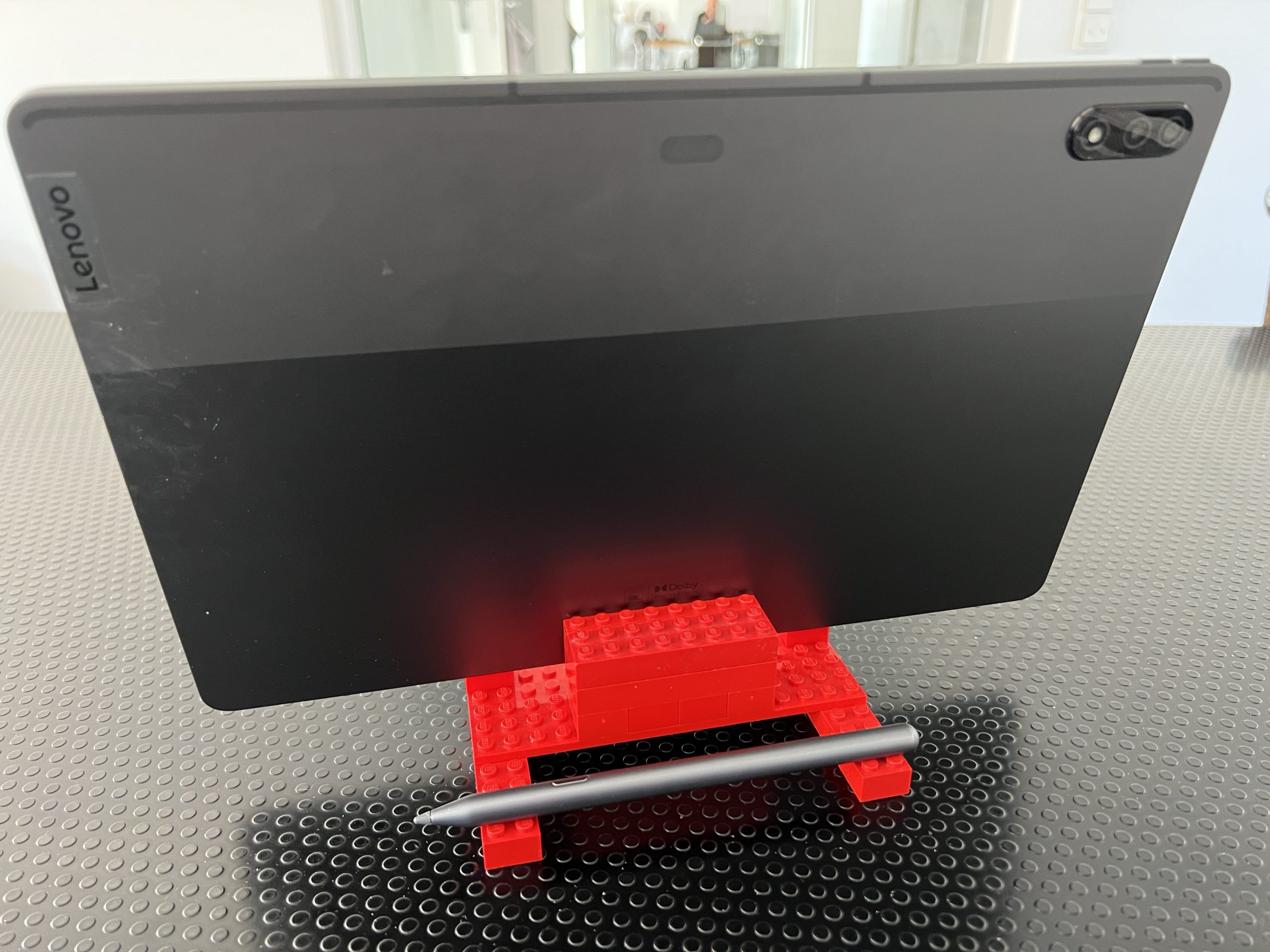 LEGO Kickstand – vowe dot net